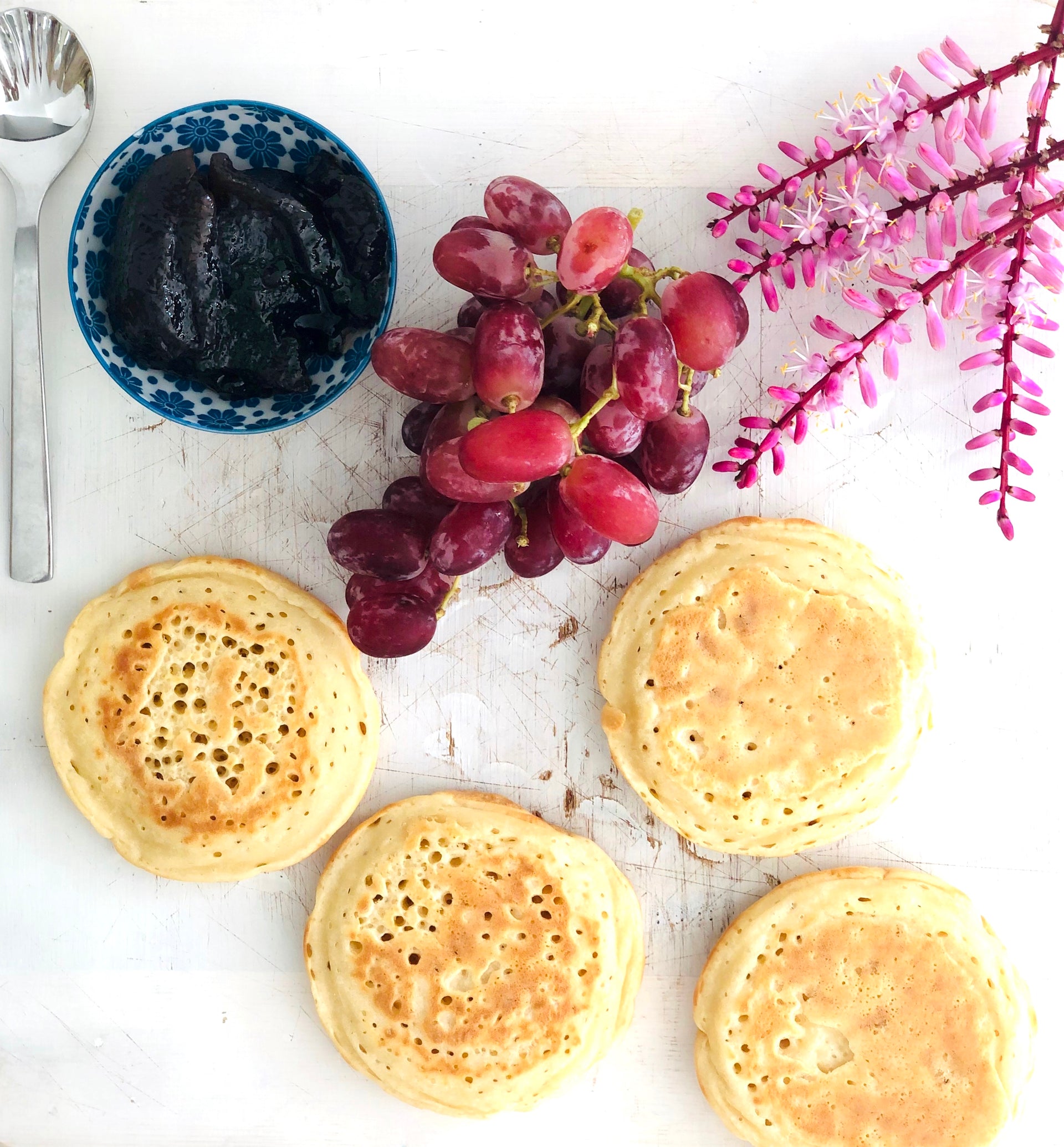 The Easiest Pie Maker Book ever – 4 Ingredients